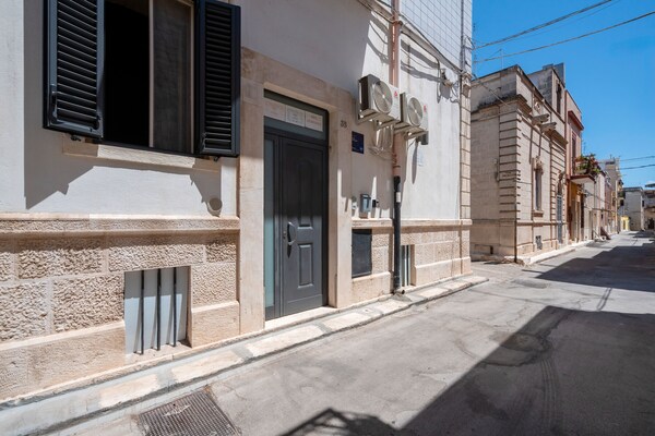 Apartment 'Michelangelo' With Wi-fi And Air Conditioning - Bari