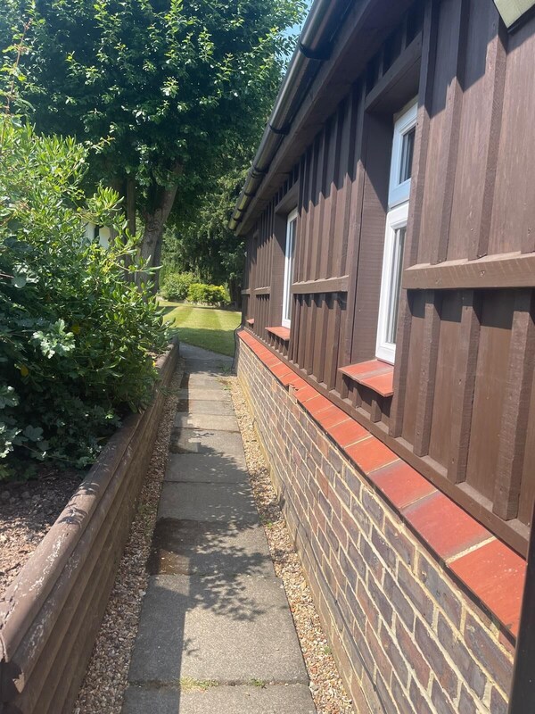 Lavender Lodge - Crawley