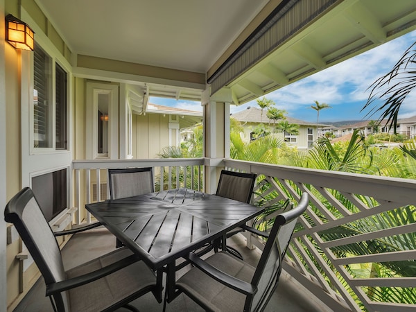 Kona Sea Ridge#y22: Beautiful Top Floor Unit With Ocean Views In Gated Area - Hawaii