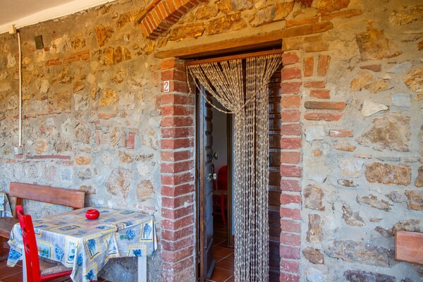 Apartment 'Vecchio Molino - 2' With Shared Terrace, Shared Garden And Wi-fi - Gavorrano