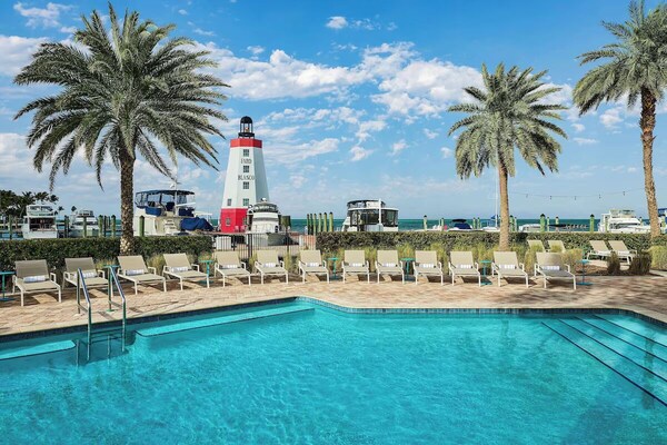 Soak Up Florida Sun In Comfortable Room With Marina! Outdoor Pool - Florida Keys, FL