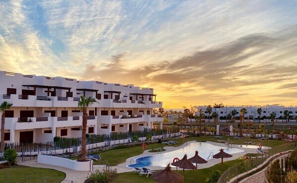 Casa Vino - Two Bedroom Apartment, Sleeps 4 - Pulpí