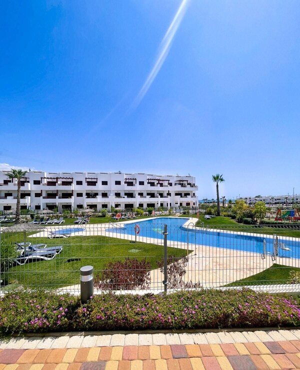 Casa Floor - Two Bedroom Apartment, Sleeps 4 - Pulpí