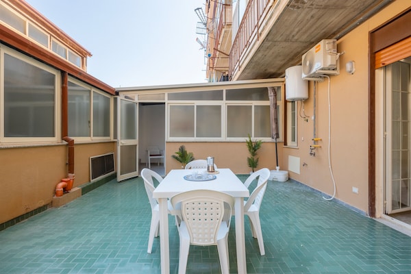 Holiday Home 'Sandovalli' With Sea View, Wi-fi And Air Conditioning - Palermo, Italy