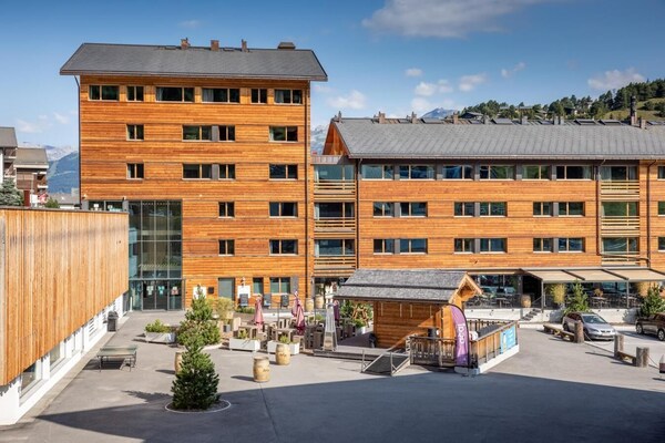 Wifi, 250m Des Commerces, Sauna, Hammam, Télévision, Casier à Ski, 37m², Vercorin - Sierre