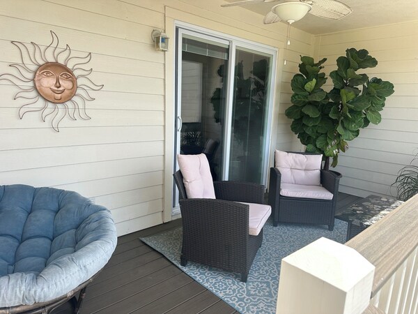 River Edge Space Launch & Retreat - Titusville, FL