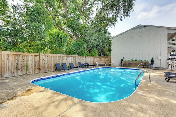 Walk To Ocean Springs Beach: Condo W/ Pool! - Golden Nugget Biloxi Hotel & Casino