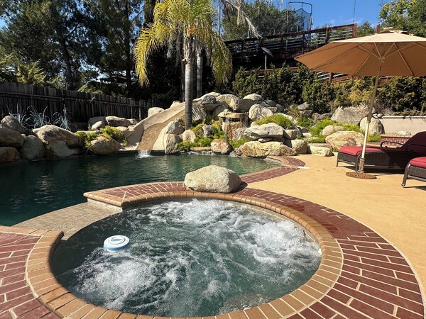 Oasis Private Entry Suite, Pool, Jacuzzi And More In San Luis Obispo - San Luis Obispo, CA