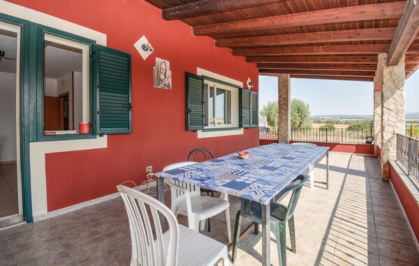 Nice Home In Santa Maria Del Focall - Pozzallo