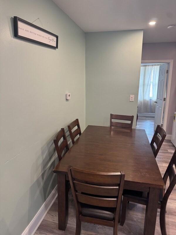 Charming 2-bedroom Apartment With Wifi, Ac In Delightful Philadelphia - Villanova University, Villanova
