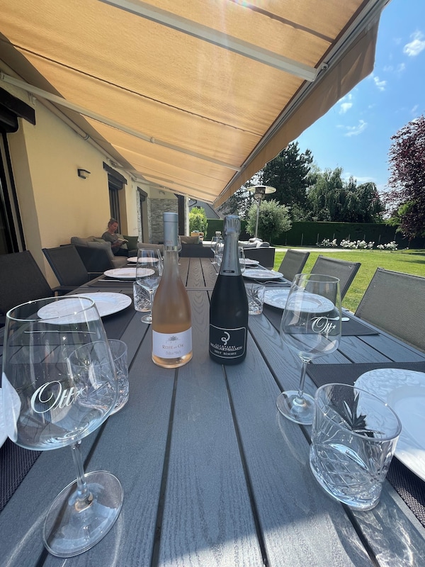 Villa Swimming Pool Sauna Jaccuzzi 20 Mns From Paris (Porte Maillot) - Maule, Francia