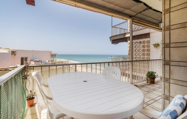 Lovely Apartment In Faro De Cullera - Cullera