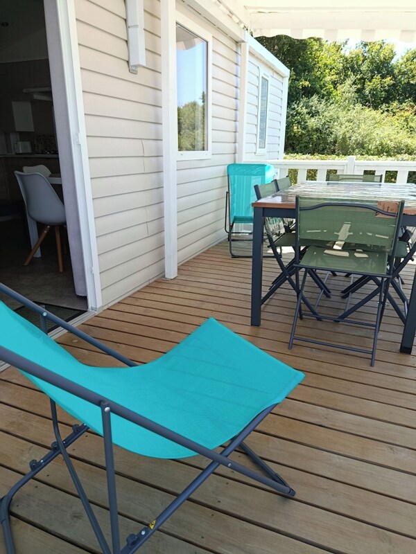 Mobil-home ,Dans Camping 4 éToiles - Givrand