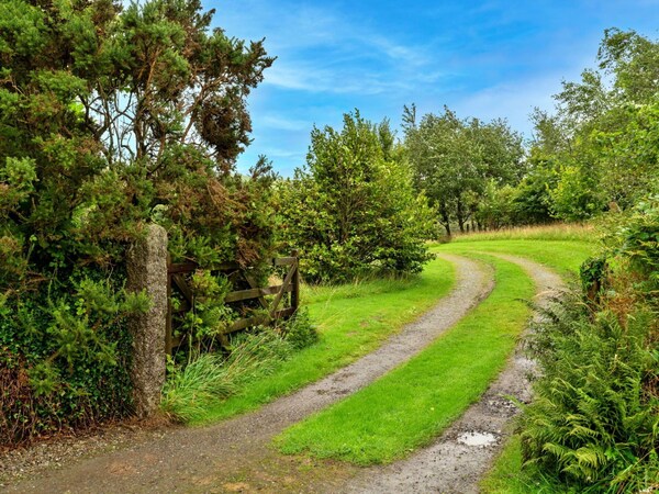 Beautiful  Villa For 2 People With Wifi, Tv, Terrace And Parking - Crackington Haven