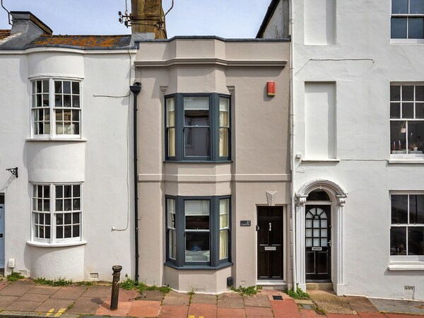 Wonderful  Villa For 4 People With Wifi, Terrace, Pets Allowed And Parking - イギリス ブライトン