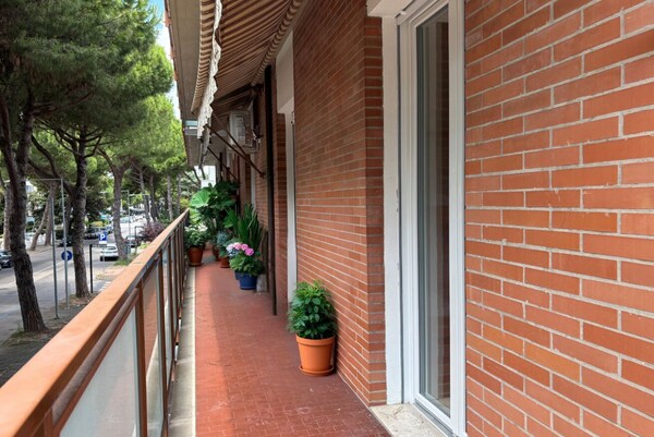 Cv016 - Cervia, New Three-room Apartment With Parking Space 100m From The Sea - Cervia