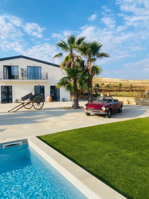 Luxury Villa With Pool & Sweeping Views - Absolute Privacy In Sicily - Caltagirone