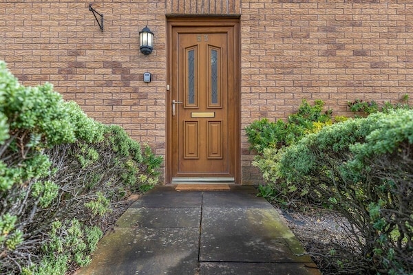 Binney Apartment - 1 Double Room - Kirkcaldy