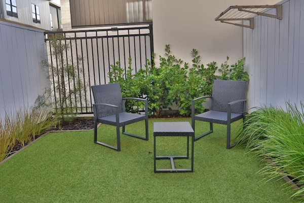 Cosy 2br House In Carrington Rd - Auckland