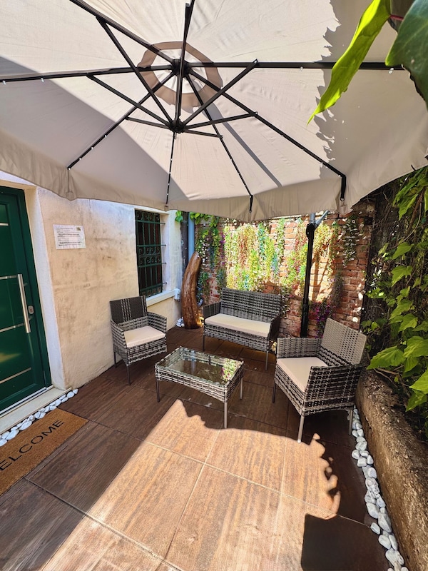 Cozy Townhome With Wifi And Ac In Enchanting Venezia - Venice