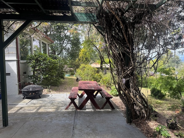 Charming 1-bedroom Detached From Main Home In Tranquil Sebastopol - Sebastopol, CA