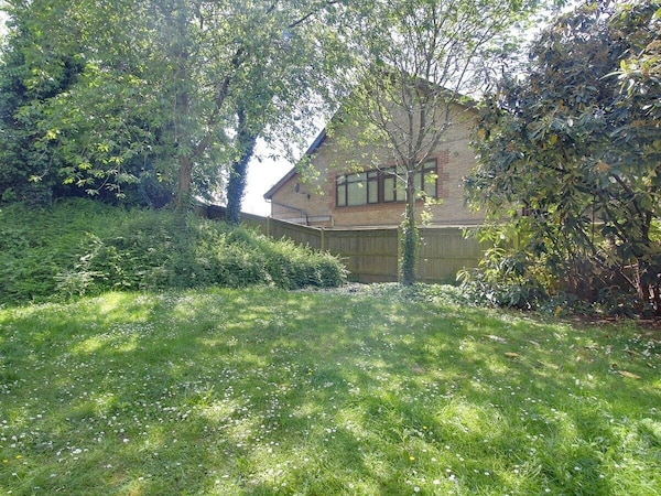 2bdr Luxury Flat Rg1 - Free Parking - Reading