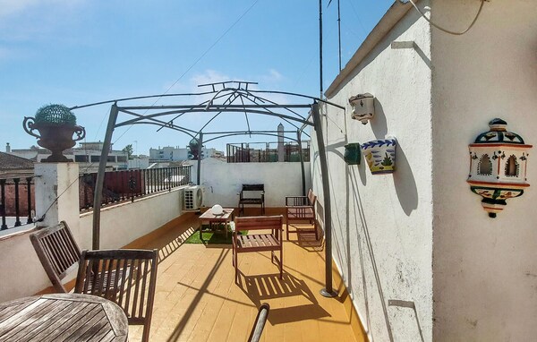 Nice Home In Jerez De La Frontera - Jerez de la Frontera