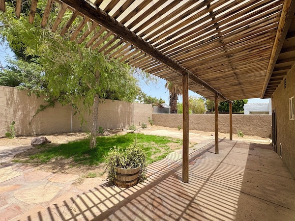 Family-friendly 3br House In Prime Location-near Hospital  Pets Stay Free - Yuma, AZ