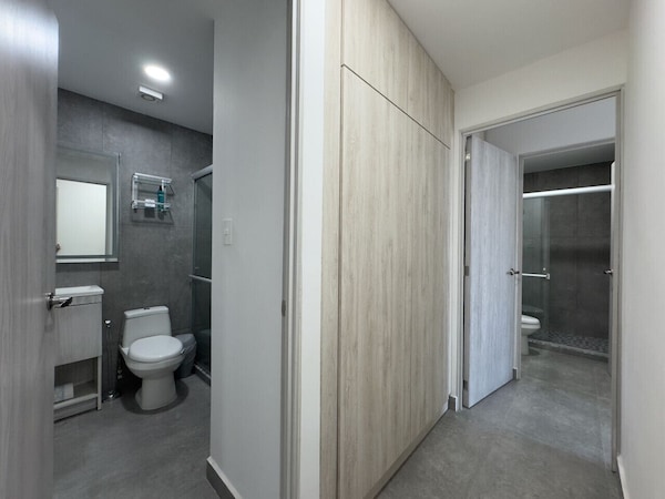 Apartment Near Sultanes, Coca And Uanl - Monterrey