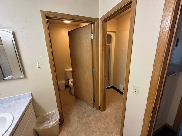 Apartment Centrally Located - Elkhart Lake