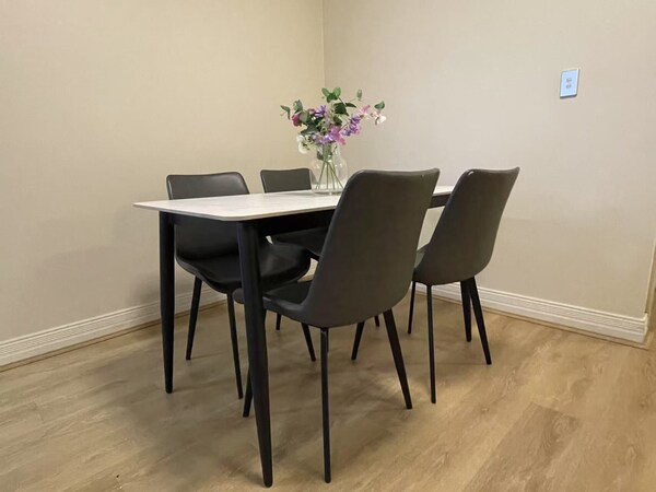 Modern 2br Gem In Sydney Cbd - バーウッド