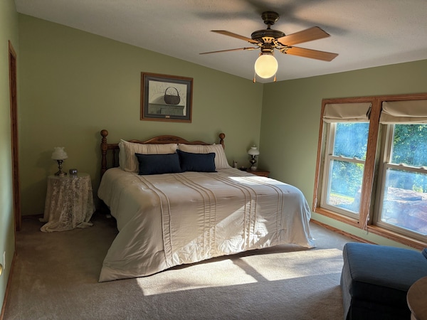 Charming Farmhouse With Ac In Shawnee National Forest- 3 Bedrooms - Dixon Springs State Park, Golconda
