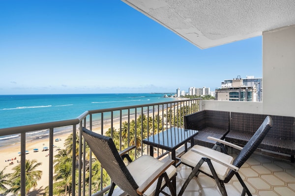 Oceanfront | Isla Verde Beach Balcony Gaze | Featuring Pool & Parking | Tennis Facilities - San Juan