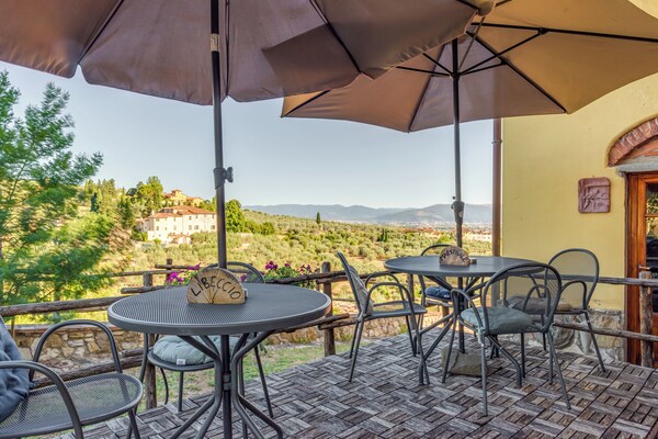 Studio 'Libeccio' With Shared Pool, Wi-fi And Air Conditioning - Scandicci