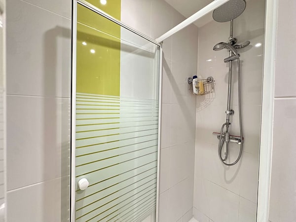 Appartement 2 Pièces Central Avec Wifi à La Rochelle - Porte Dauphine - La Rochelle