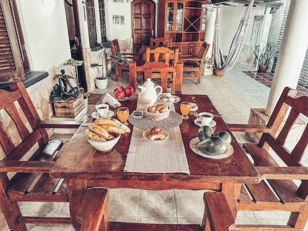 Peace 5 Minutes From Shopping Del Sol, Bohemian And Modern House. - Asunción