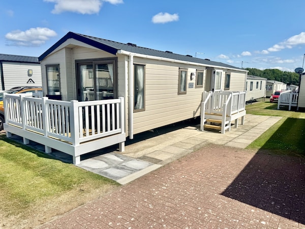 Seaside Road 10a - Pet Friendly - Bridlington