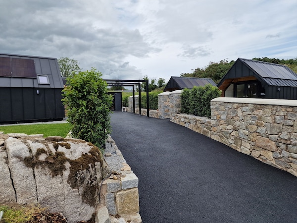 Luxury Cabin With Private Hot Tub 5 - County Louth