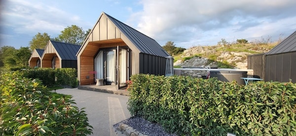 Cabin-elite-ensuite With Shower-cabin 6 - Newry