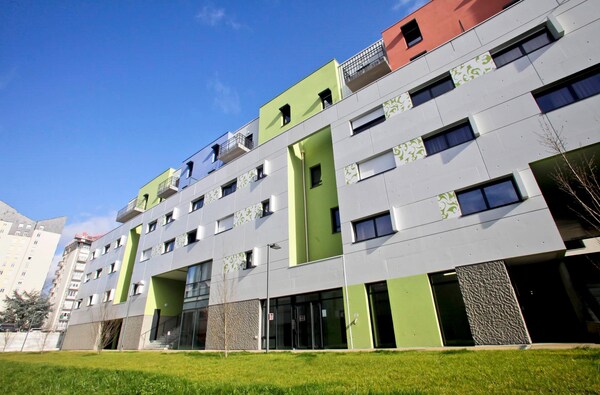 Charmant Studio à 10 Min à Pied Du Centre-ville - Tours