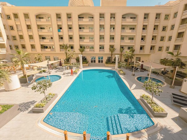 Airstay | 1br Spacious Balcony |Next To Five Hotel - Dubai