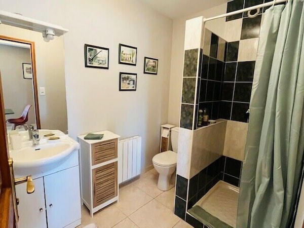 Appartement De Village Face à La Rivière - Baden, France