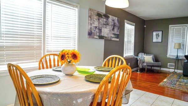 Spacious 4br Home, Family-friendly And Perfect For Work Trips - Canal Winchester, OH