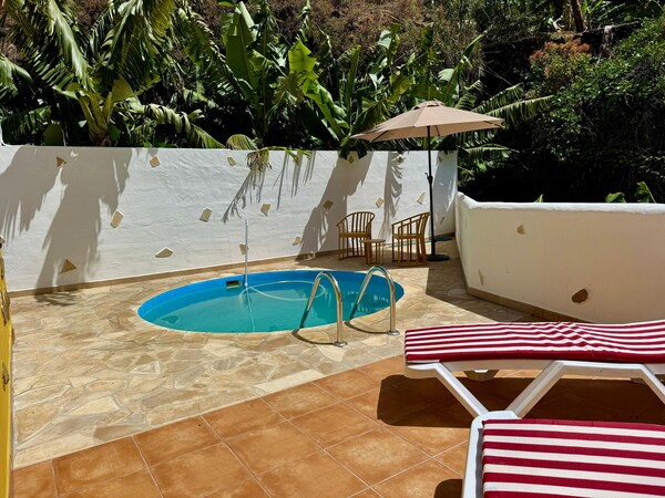 Ferienhaus 'Casa Castro' Mit Bergblick, Privatem Pool Und Wlan - Puerto Naos