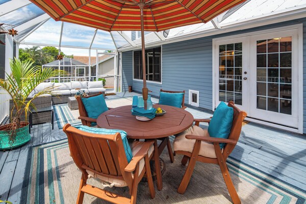 Kick Back In A Beachy Marco Retreat- 3 Bedroom-complimentary Drinks And Snacks - Marco Island