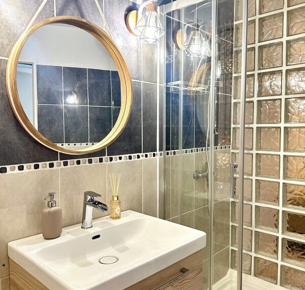 Au Fil De Leau  A Cozy Nest In The Heart Of The City - L'Isle-sur-la-Sorgue
