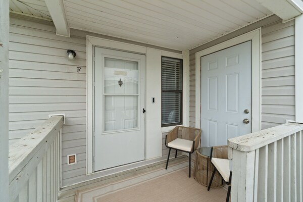 Espresso Lovers Condo| 2br|near Beaches - Pensacola Beach, FL