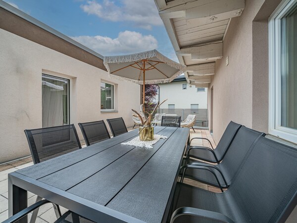 Große, Gemütliche Ferienwohnung Mit Terrasse - Krimml