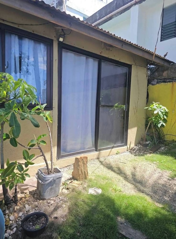 Oceanfront Guest House - Puerto Galera