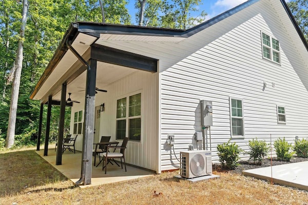 Secluded 3br Cabin, Lake Access & Resort Perks - Lake Hartwell